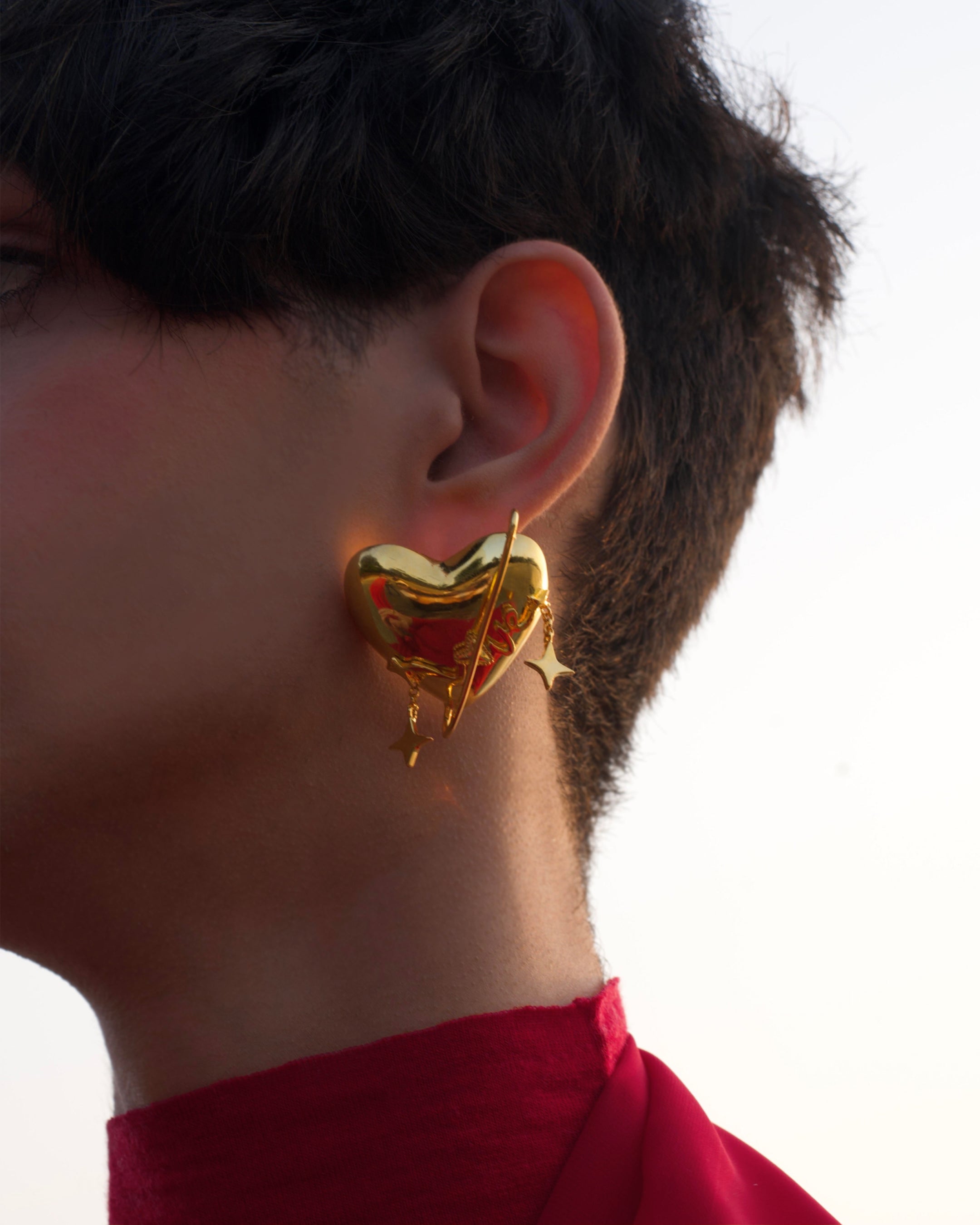 HEART OF GOLD TYPOGRAPHIC STATEMENT EARRINGS – Era Stories